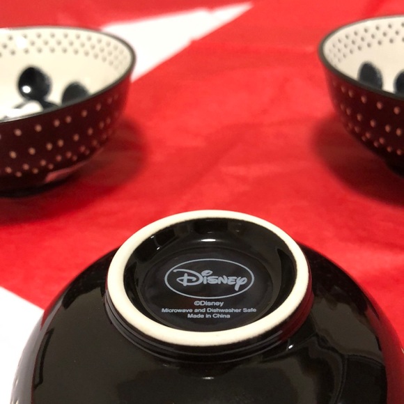 Disney | Dining | Mickey And Minnie Mouse Best Friends Bowl | Poshmark